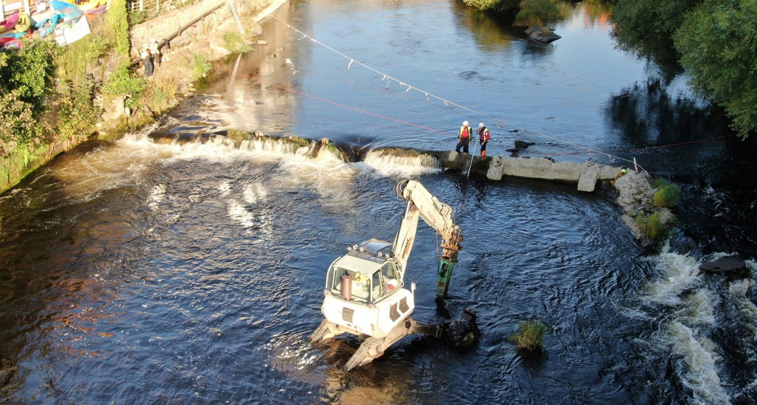 Llangollen Lower Weir, River Welsh Dee, Wales – LIFEDeeRiver Project ...